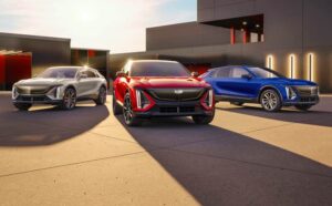 GMジャパン、キャデラック初のBEV「リリック」販売開始 | NEXT MOBILITY | ネクストモビリティ